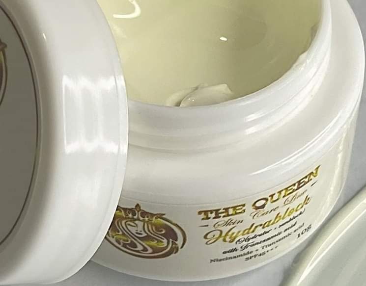 Thành phần The Queen Cosmetics and Skin Care Line Power ...